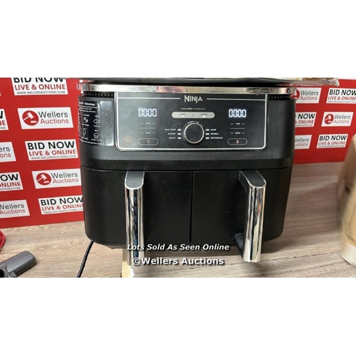 NINJA FOODI MAX DUAL ZONE DIGITAL AIR FRYER, 2 DRAWERS, 9.5L, 6-IN-1, USES NO OIL, MAX CRISP, ROAST,