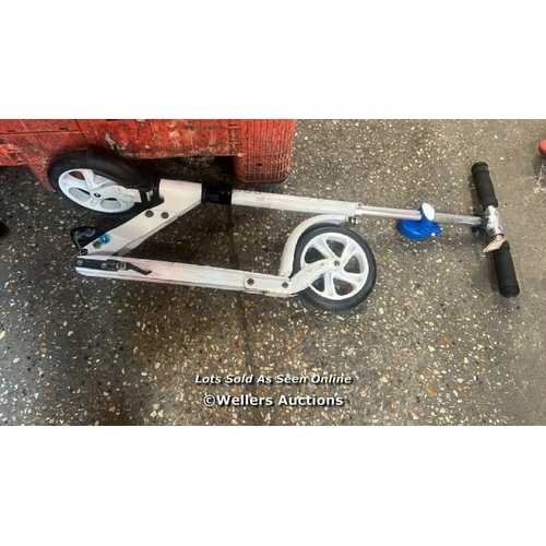 MICRO SCOOTER ADULT CITYSCOOTER