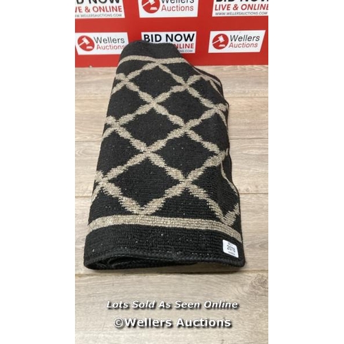 MULTY HOME ACCENT FLOOR RUNNER / 60 X 183 CM / SIGNS OF USE / E15