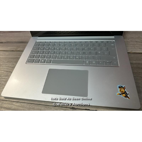 MICROSOFT 1872 / 16GB RAM / 250GB HD / I7-1065G7 @ 1.30GHZ / SN ...