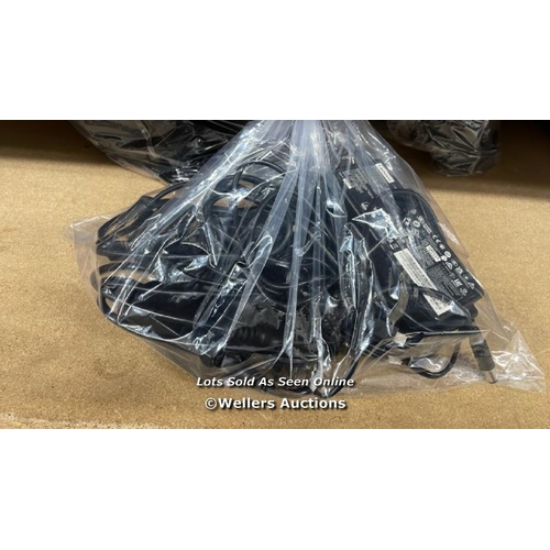 BAG OF LAPTOP ADAPTERS / T