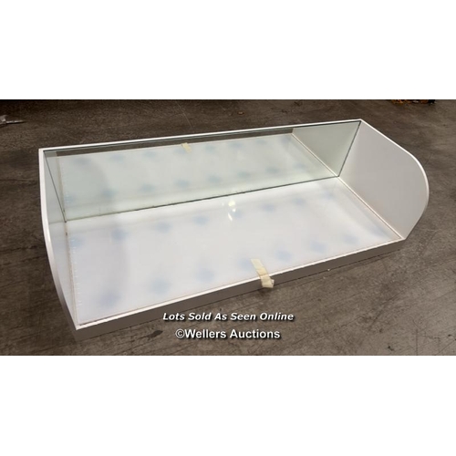 SHOP DISPLAY SHELVES WITH MIRROR AND LIGHTS FROM A HIGHEND DEPARTMENT STORE