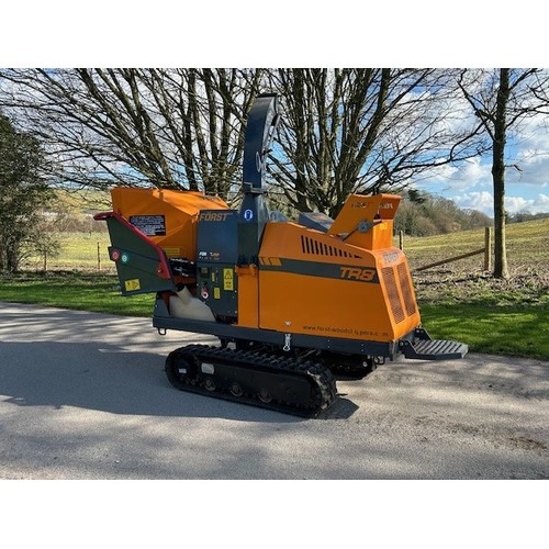 Forst TR8 tracked woodchipper, 2015. 320 hours. Services with new ...