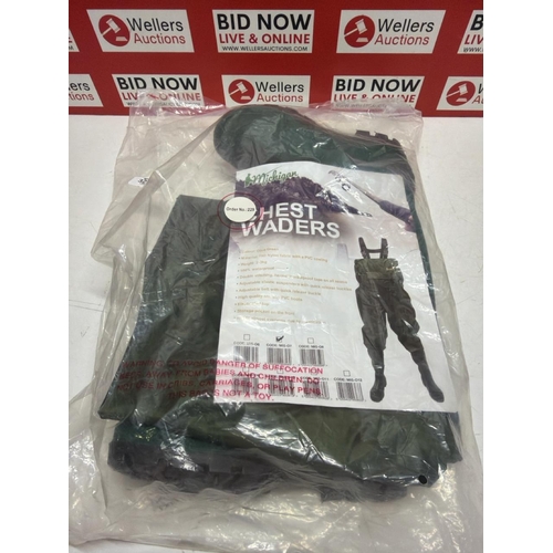 NEW MICHIGAN CHEST WADERS
