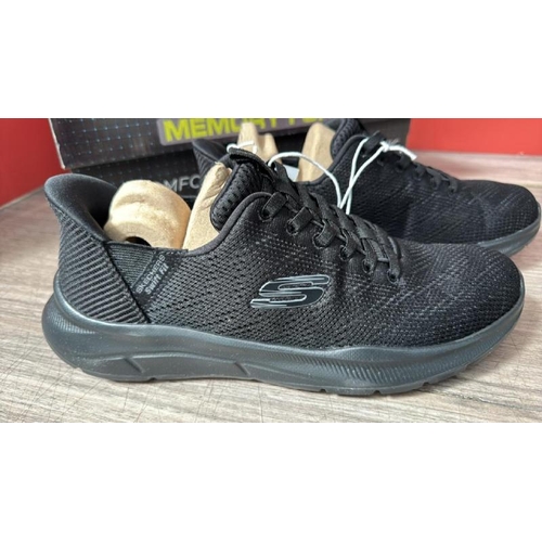 GENTS NEW SKECHERS SPORT MEMORY FOAM TRAINERS / UK 7