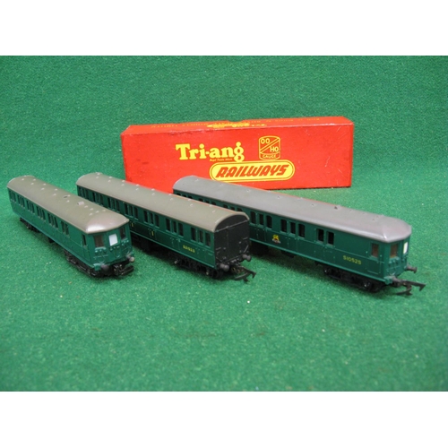 Triang OO 3 car Southern Region suburban EMU including one box