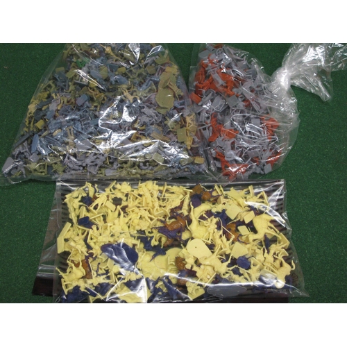 Quantity of Airfix HO/OO scale military figures to comprise: 01750-1 ...
