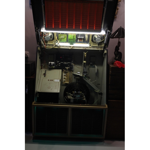 Rowe Jukebox , 200 singles, vinyl records player, working