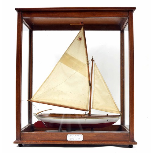 Good model pond yacht - 'Seabird Half Rater' - one design class sailing ...