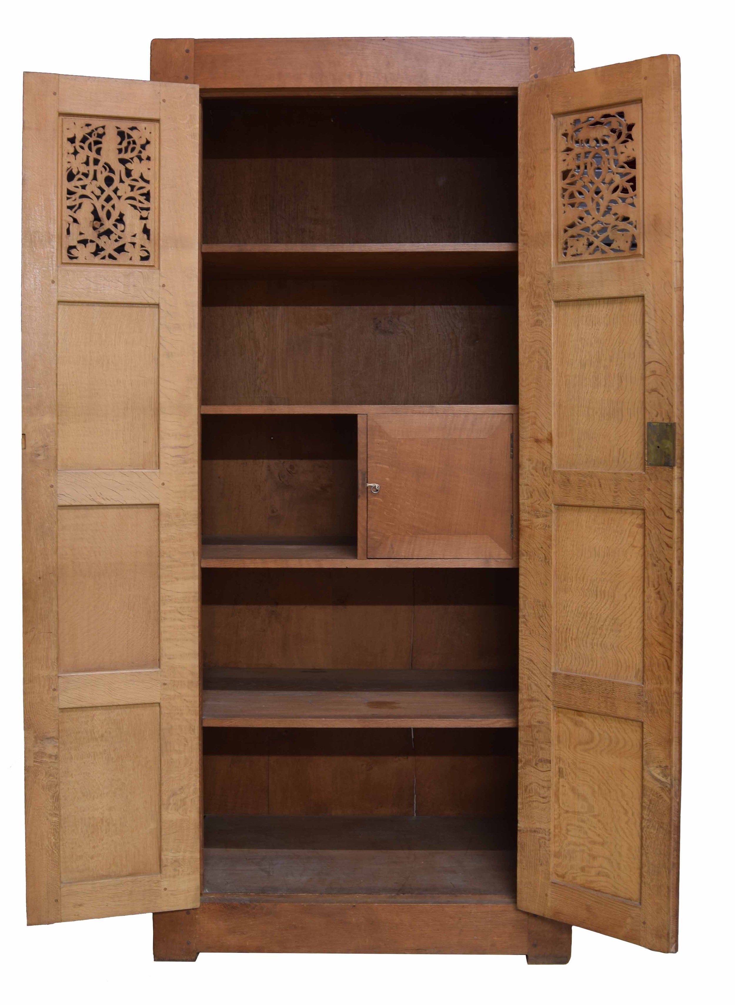 Sir Robert Lorimer (Scottish 1864-1929) - Arts & Crafts oak armoire ...