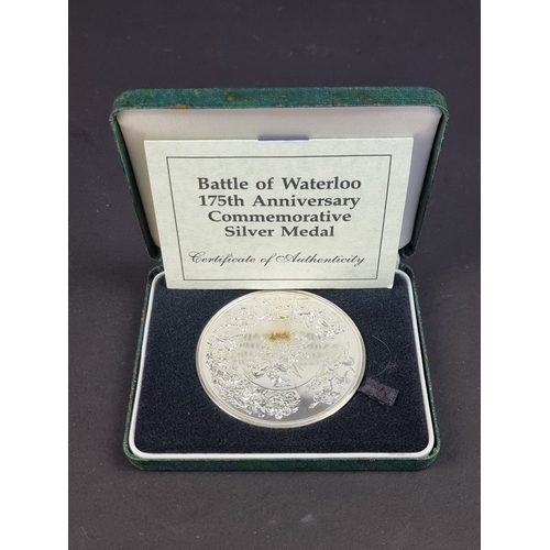 Medals: a Royal Mint 1990 'The Battle Of Waterloo 175th Anniversary ...