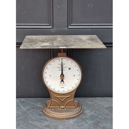 A set of vintage Salter Spring Balance No.50T 100lb scales, 46cm high x ...