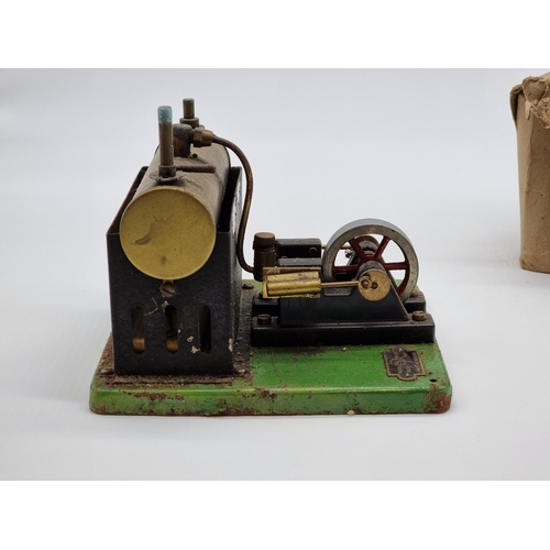 An SEL Major 1550 twin cylinder stationary steam engine, 14.5cm wide ...