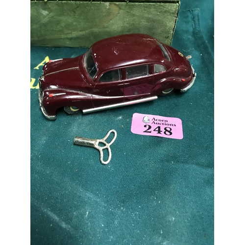 VINTAGE DUX CLOCKWORK CAR WITH KEY - GOOD ORDER