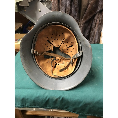 WW11 GERMAN MILITARY HELMET WITH LINER MARKED KI6E5037