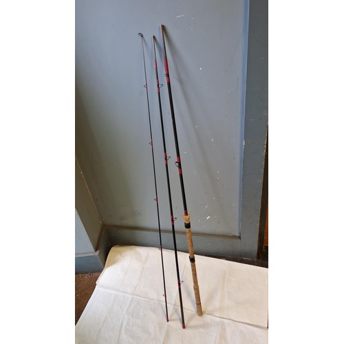 3 PIECE FISHING ROD - APRROX 12FT