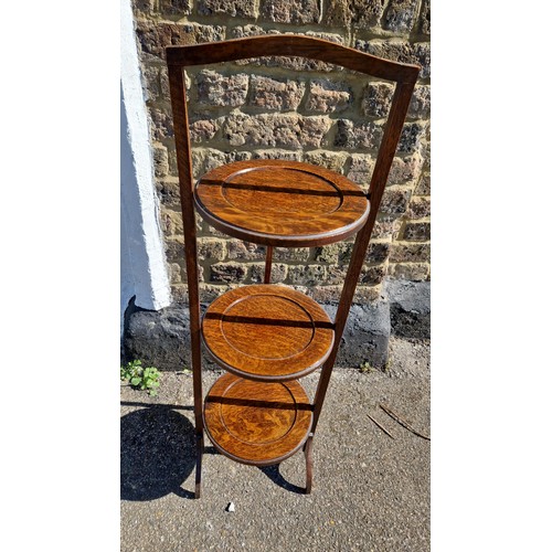 VINTAGE FOLDING 3 TIER WOODEN CAKE STAND