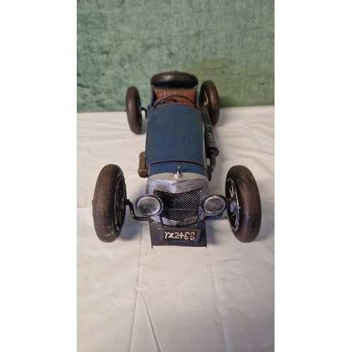 DECORATIVE METAL MODEL CAR - 30CMS LONG X 10CMS H