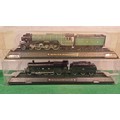 2 X BOXED PLASTIC MODEL TRAINS - THE FLYING SCOTSMAN & THE CHURCHWARD 2800