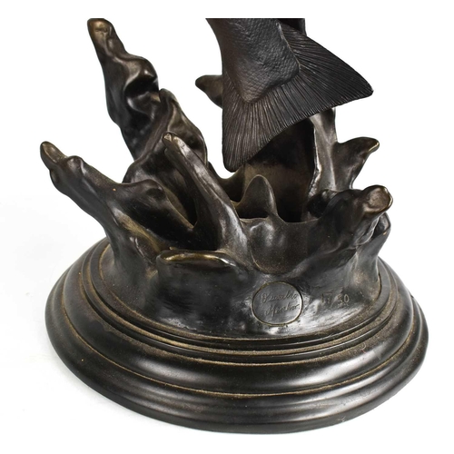 Oswaldo Merchor (20th century): leaping salmon sculpture, in bronze ...