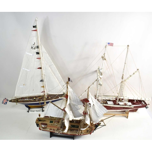 A group of vintage model boats to include a racing sailing yacht, fully ...