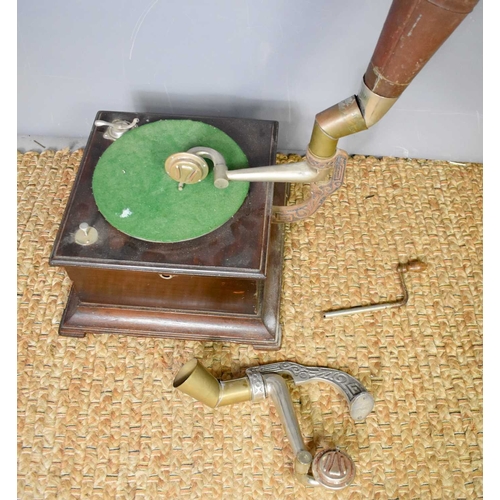 An early 20th century wind-up table-top gramophone, with Swiss made ...