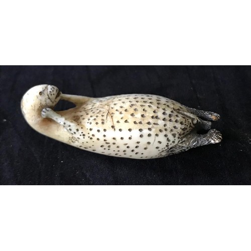 Rare Inuit marine ivory Carved sea otter Amulet 7 cms