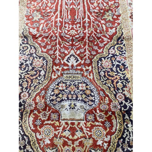 Medium Decorative Handmade Ground Rug 210cm 120cm