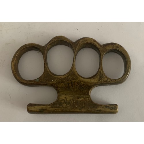 A BC42 MK 11 Military Knuckle Duster