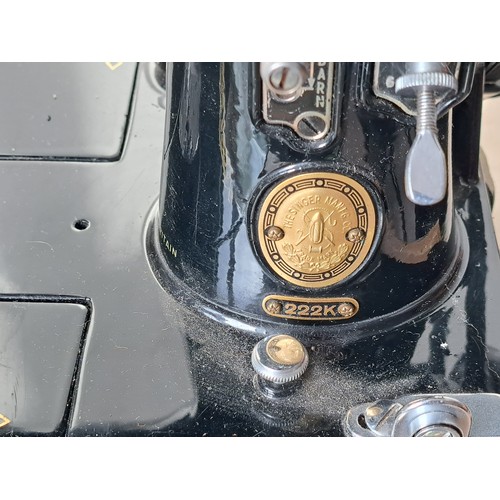 Singer sewing machine 222K Featherweight with accessories in very good ...
