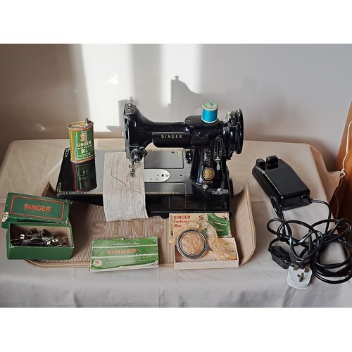 Singer sewing machine 222K Featherweight with accessories in very good ...