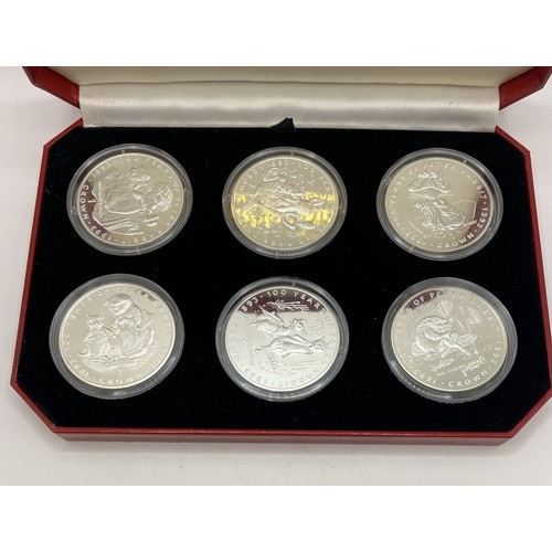 Collectible Pobjoy Mint Proof Commemorative 925 Silver Peter Rabbit Set ...