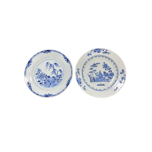 A Pair of Chinese Blue & White Decorated Plates 23cm Dia.