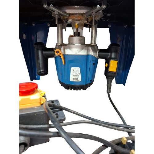 WorkZone Router Including WorkZone Router Table and Emergency Stop Button