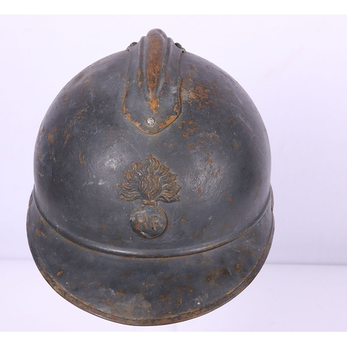 WW1 French Other Ranks Uniform and Equipment Display, a superb and well ...