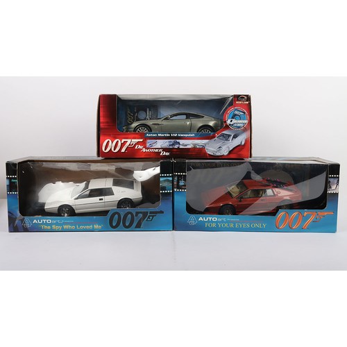 Three 1/18 Scale James Bond 007 Model Cars. Including RCErtl Aston ...