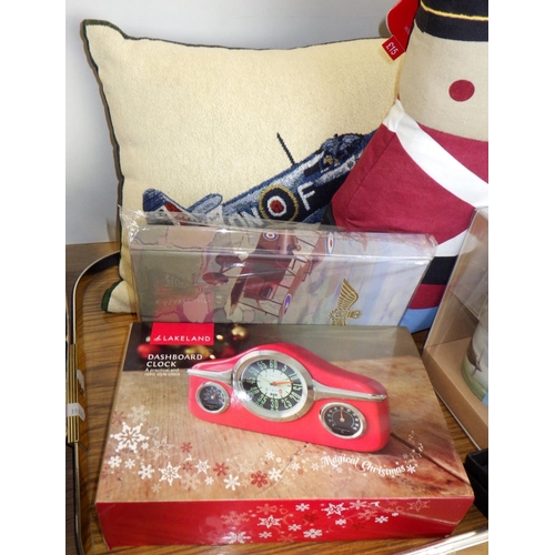 A qty of modern military interest collectables together with a boxed ...