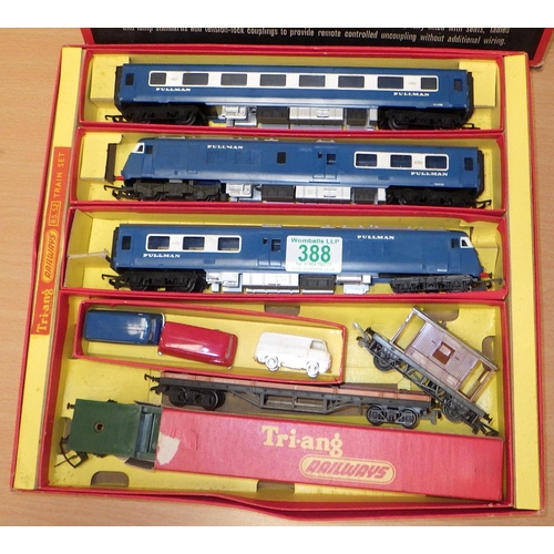 A Tri-Ang Hornby The Blue Pullman train set
