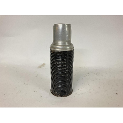 WW2 German Luftwaffe Bomber Crew Thermos Flask with the Squadron number ...