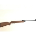 A Webley Victor air rifle, 0.177 calibre Made in England. 102cm long ...