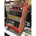 A Vintage Mechanical one arm bandit fruit machine The Jubilee set up ...