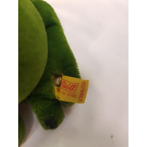 Steiff Cosy Froggy Frog 5384 with ‘Ear Tag’ on Foot Length c.20cm (c.8”).