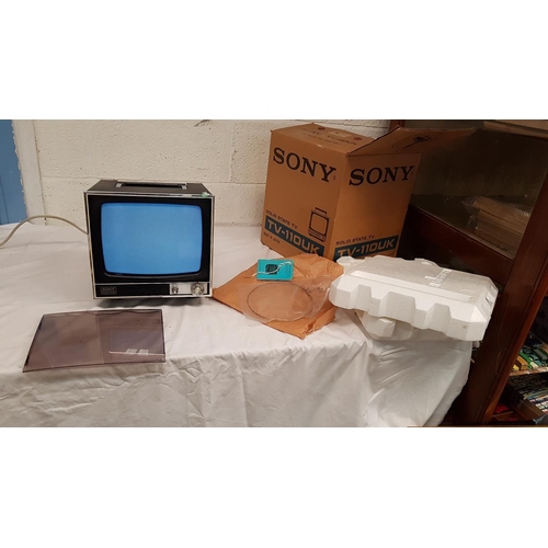 Sony Vintage TV-110UK Solid State TV in Box.