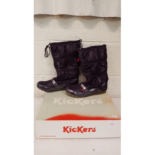 Pair of NEW with Tags Size 8 Purple Kickers Kick Sport" Snow Boots.