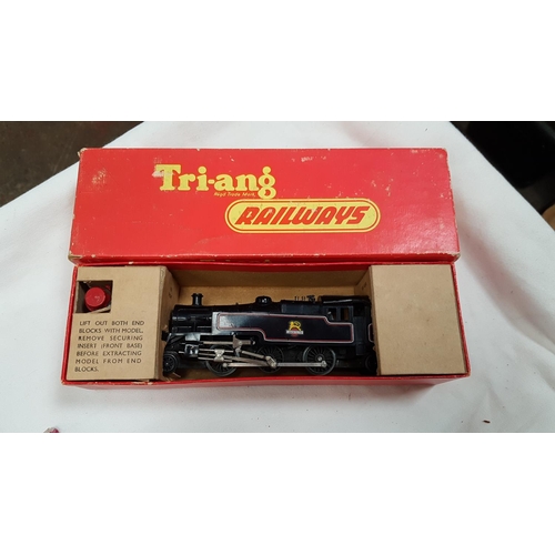 Boxed Triang Railways 00 Gauge 2-6-2 Tank Loco British Railways Black ...
