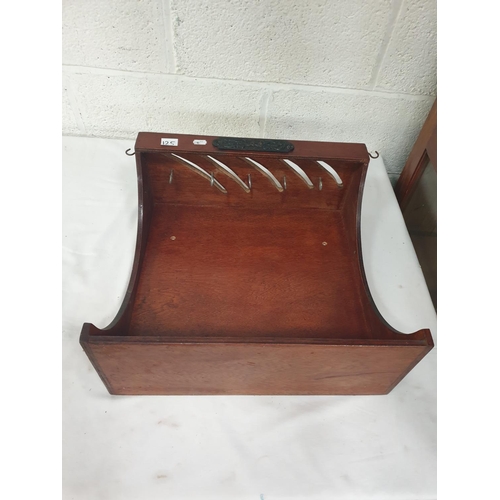 Wooden Le Creuset Pan Holder/Stand - approx 44cm tall, 44cm wide & 18cm ...
