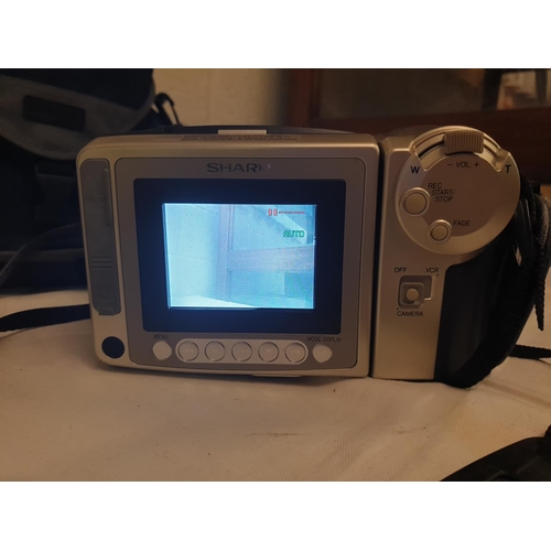 Sharp VL-E630 View Cam in Carrycase with Accessories.