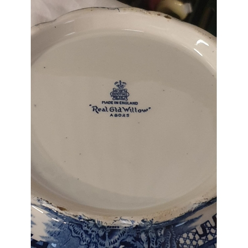Pair of Large Booths 'Real Old Willow Pattern' (A8025) Soup Tureens ...