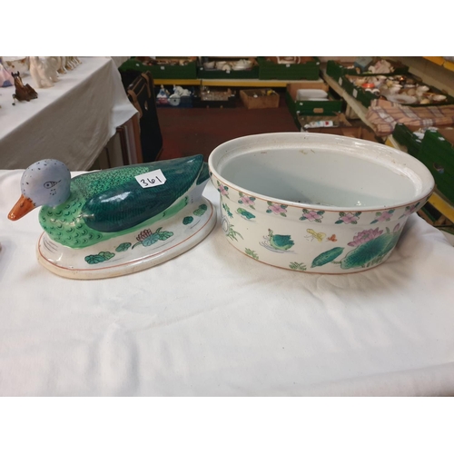 Vintage Chinese Duck Cover Tureen.
