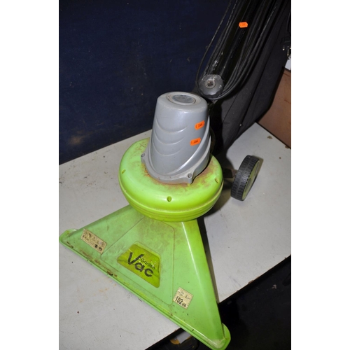 A VIKING GE105 MULCHER along with a garden vac model No n1y-kz-560 ...